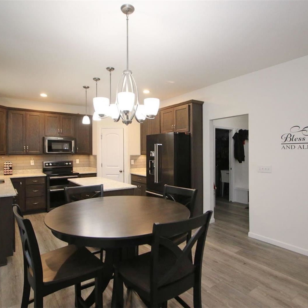 1832 Appleton Ct. Edwardsville, IL